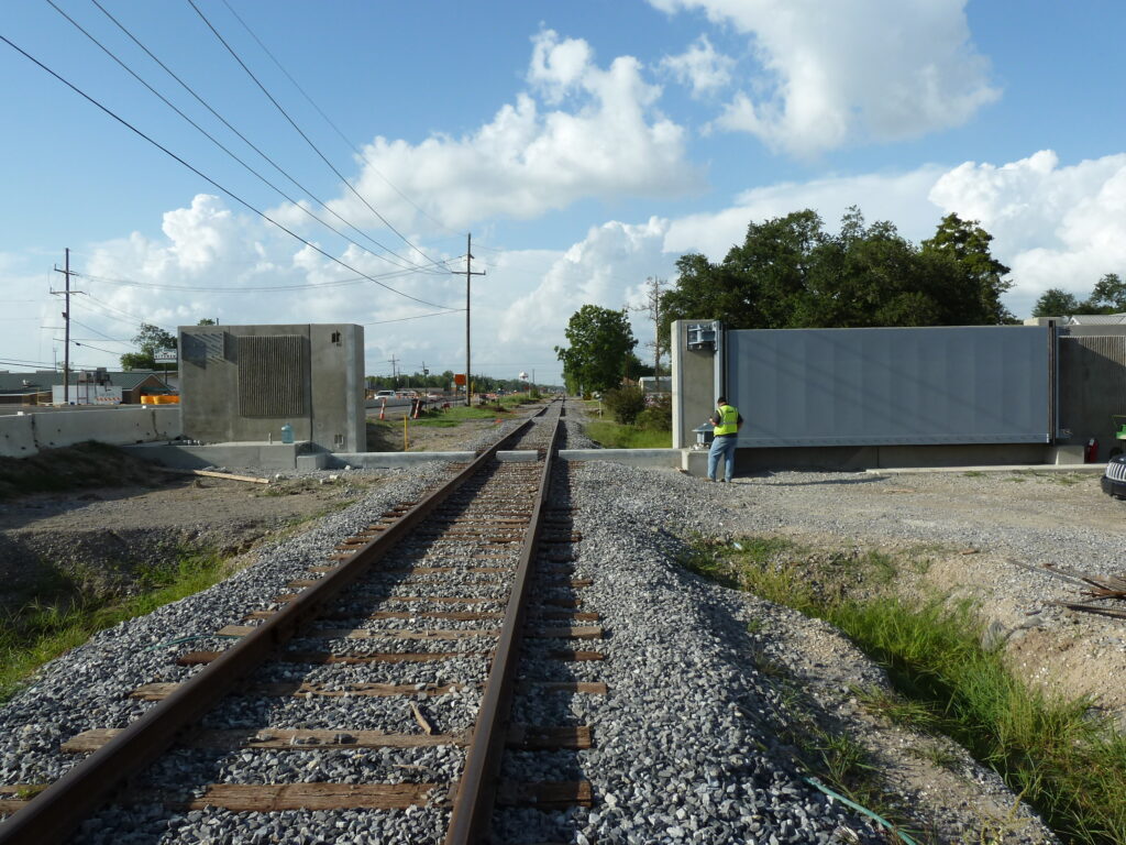 Highway and Railroad Floodwall and Gates - Conti Federal